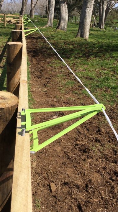 GreenRiggers electric fence outriggers, strong, safe and simple